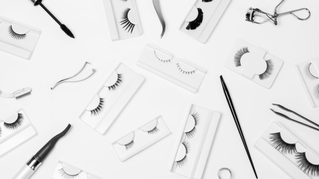 Useful Tips to Help you Start your lashes business - LeHe Beauty